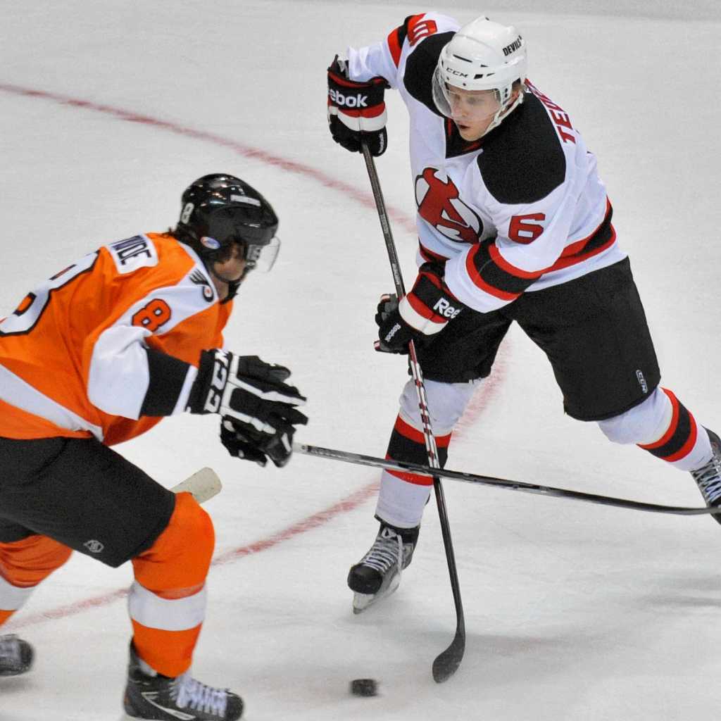 Kinkaid, Devils get shutout win