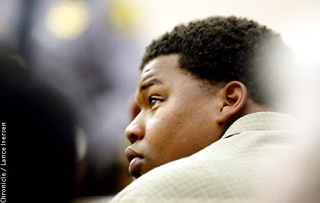 Rape charges against Raider tossed out / D.A. says evidence ...