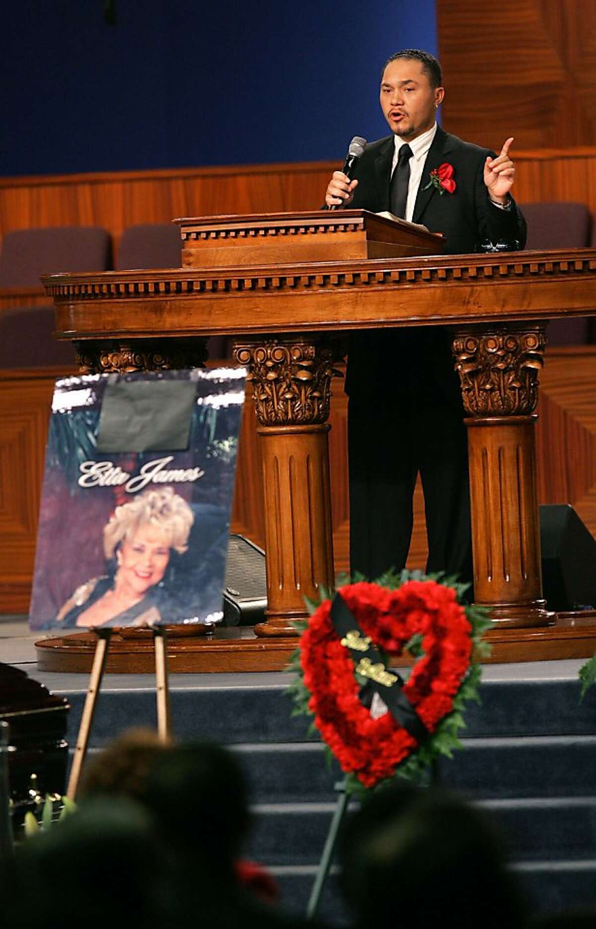 Etta James honored with speeches, songs at service