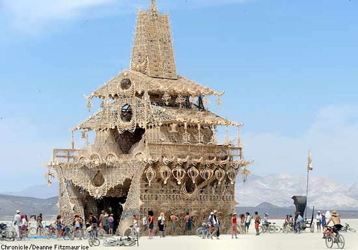 BURNING MAN SHOWS ITS CONSCIENCE / Temple of Joy tribute to 9/11 ...
