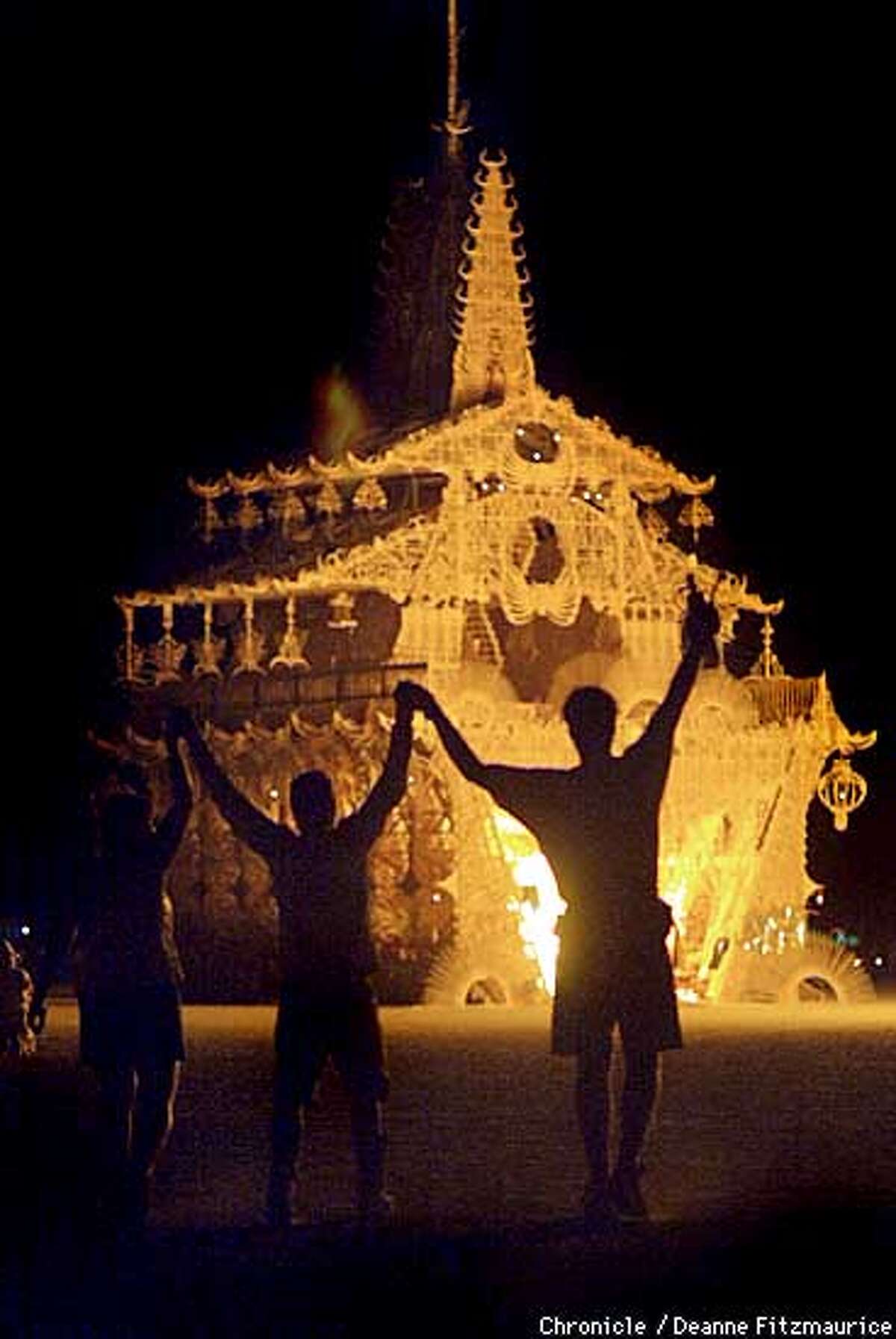BURNING MAN SHOWS ITS CONSCIENCE / Temple of Joy tribute to 9/11 ...