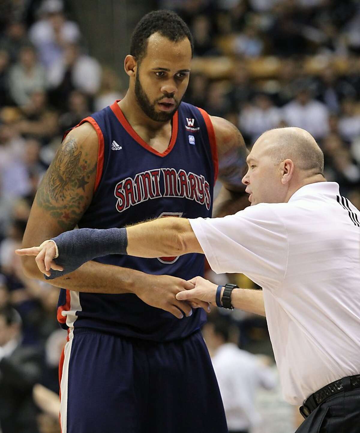 St. Mary's men's basketball team wins at BYU