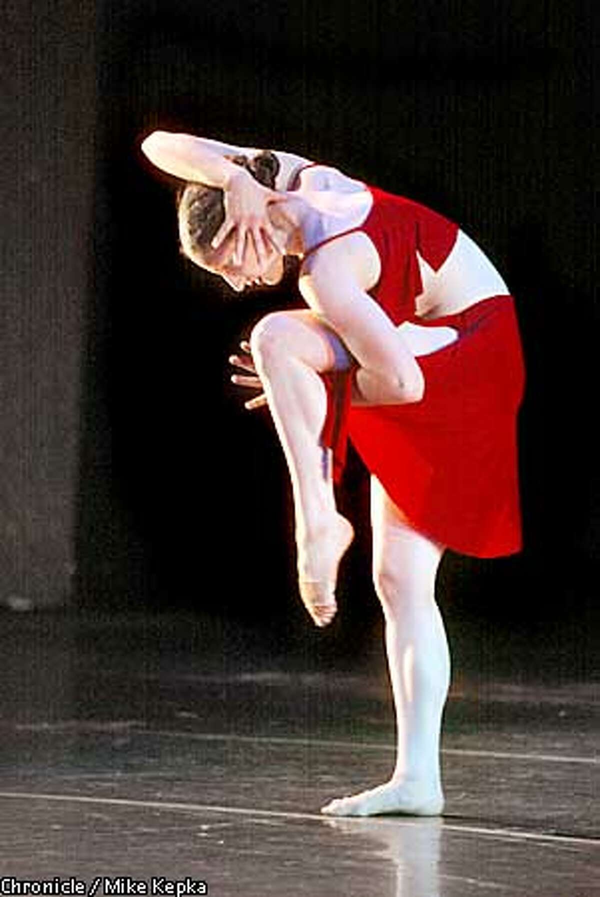 Ray-Savage's jazz company tailors dance style to music