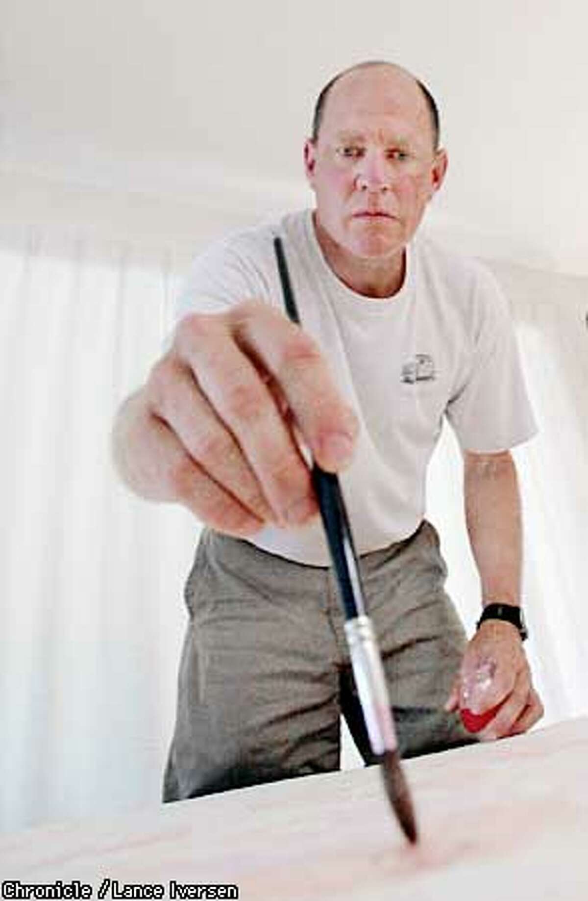 THE ARTS / For noted Walnut Creek artist, the 'Iris' ayes are smiling