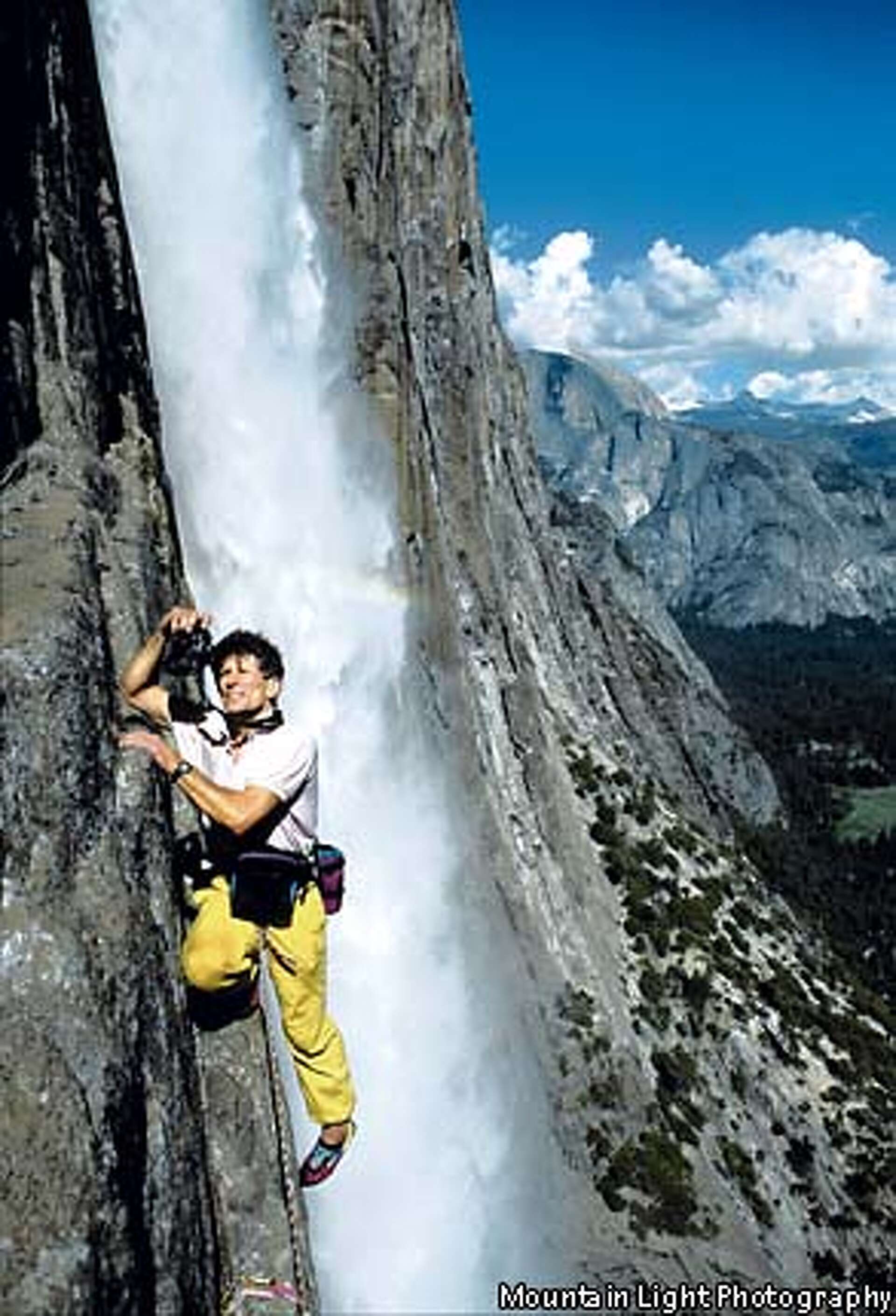 Galen Rowell dies / Photographer, wife perish in plane crash