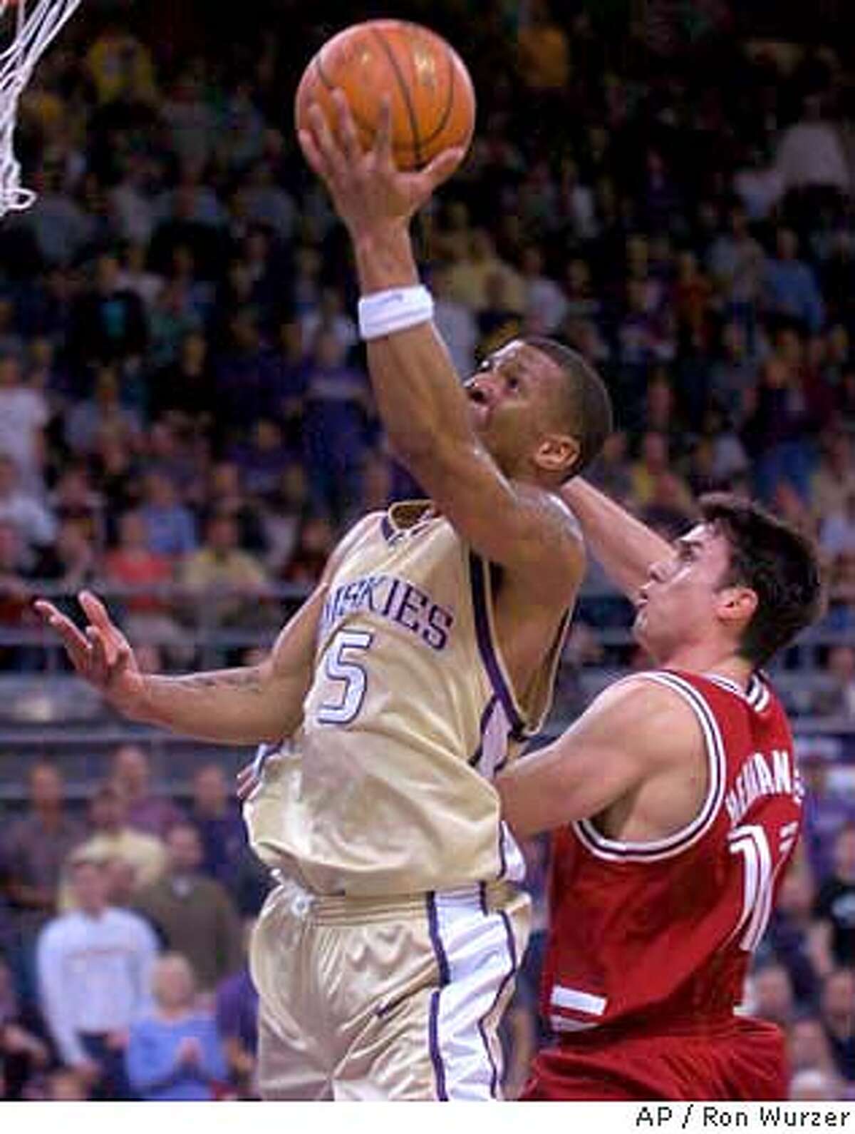 Perfectly defeated / Washington ends bid for perfect mark