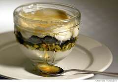 Old-world culture / Thick and creamy whole-milk yogurt is making a comeback