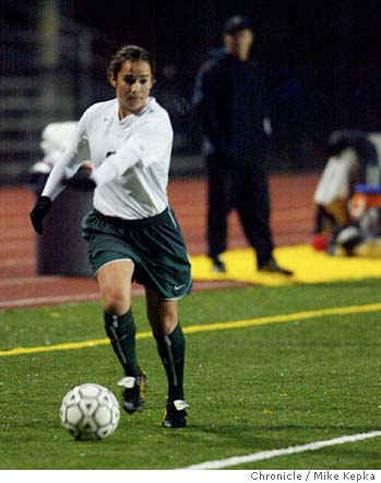Van Dorn helping San Ramon give rivals the boot