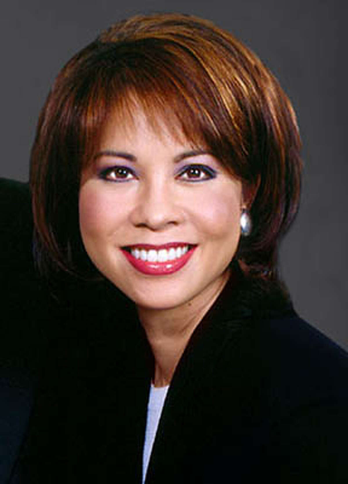 KNTV co-anchor accused of bombarding gardeners