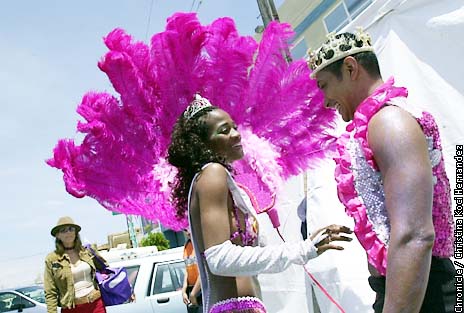 Carnaval's sirens ready to samba
