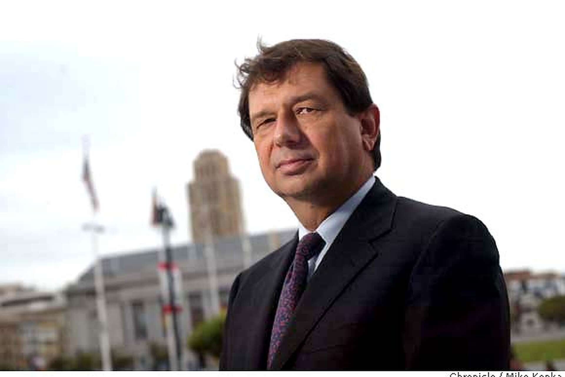 Attorney accused of theft resigns from bar / Nikolai Tehin allegedly ...