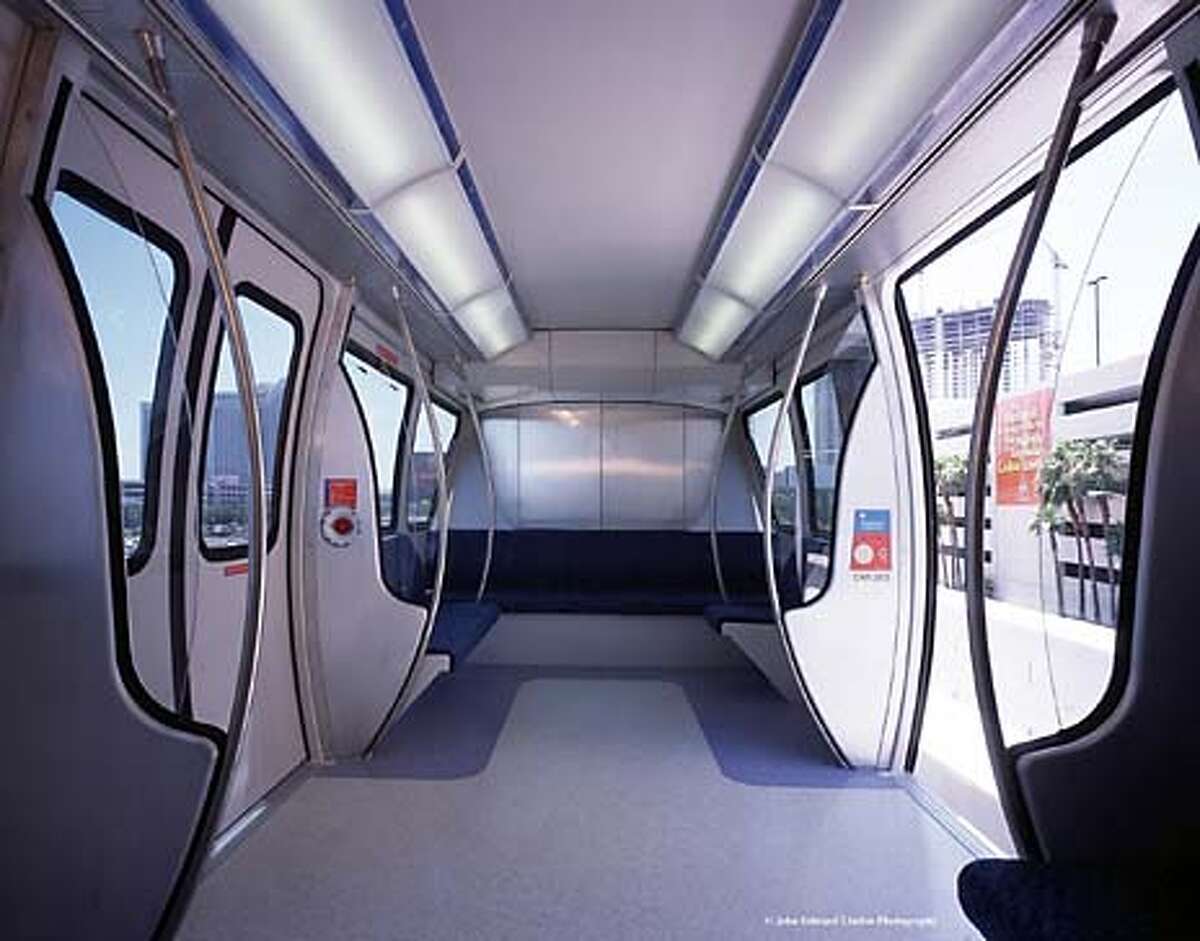 Life in Vegas' new fast lane / Boomtown bets on privately funded ...