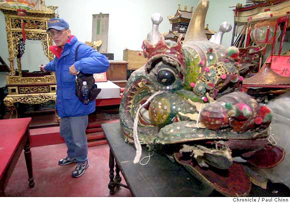 Modern-day tribute to ancient water god / Chinese American leaders ...