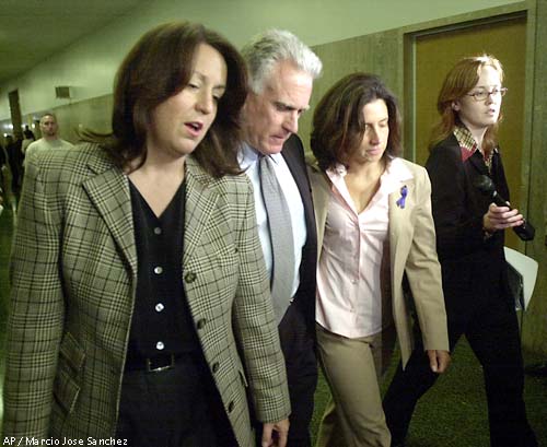 Knoller gets 4 years in dog-maul death / Judge says case should rest on ...