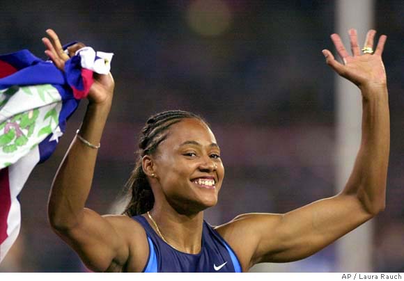 New mother Jones takes inside track