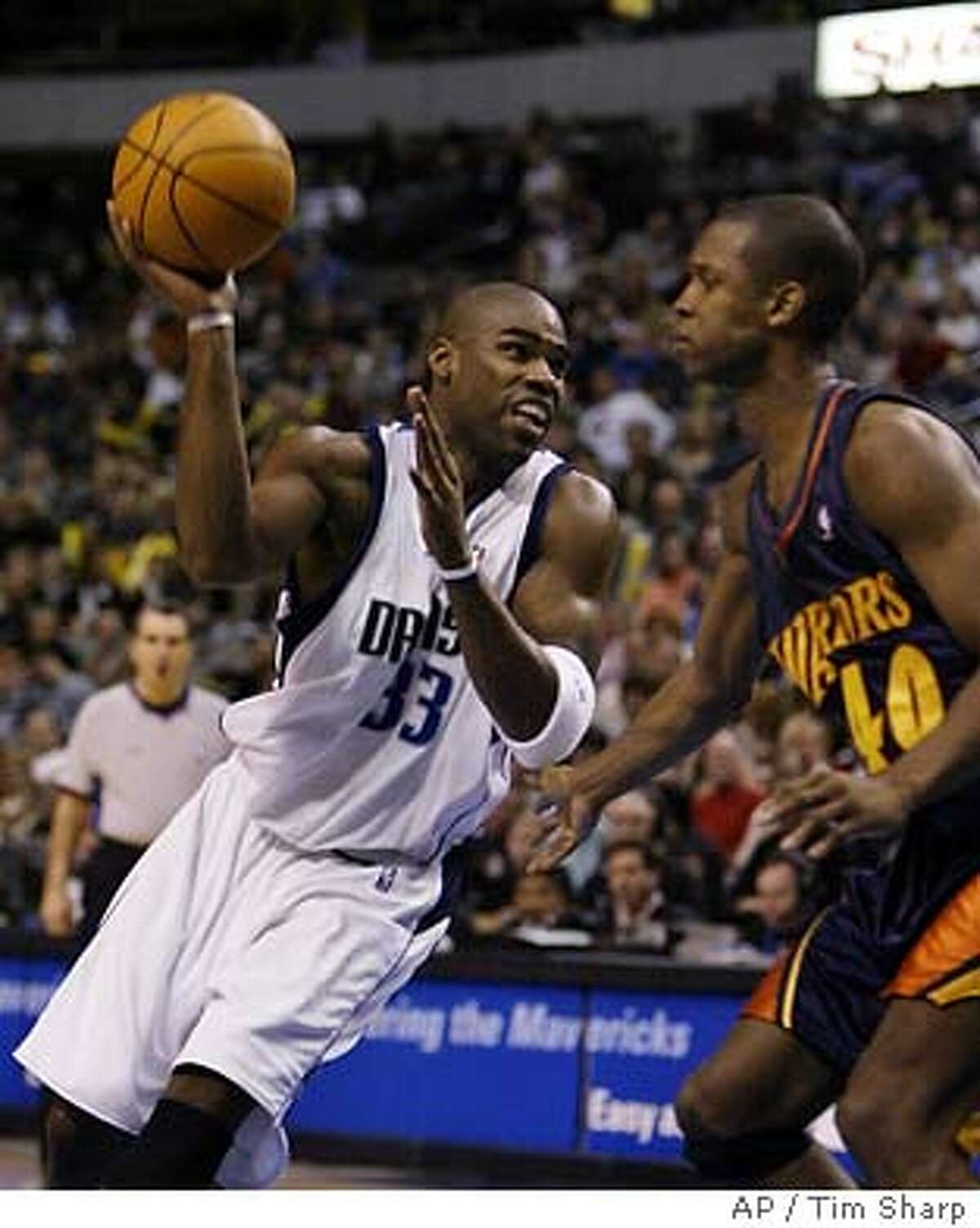 Warriors get burned by Mavs' board work