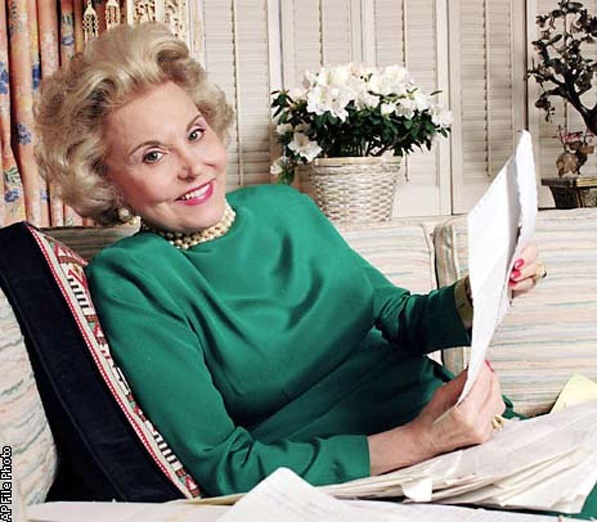 Advice writer Ann Landers dies / Ann Landers dead at age 83 / Columnist ...