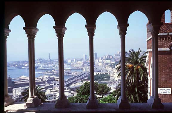 Genoa on the rise / Bustling Italian port and medieval maze undergoes ...
