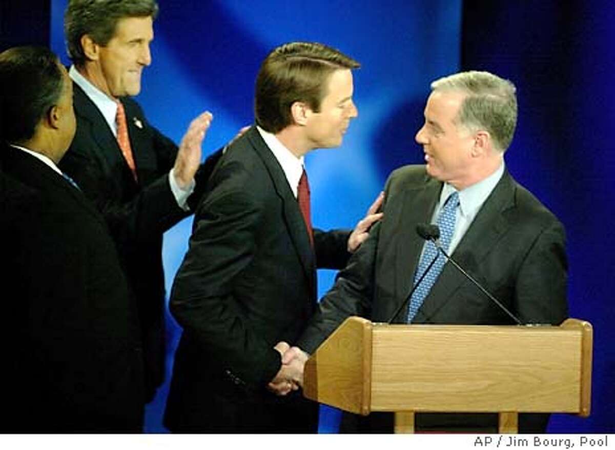 CAMPAIGN 2004: Democratic candidates / Democratic hopefuls turn their ...