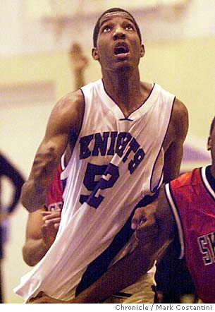 Castlemont's Oakes growing into starring role