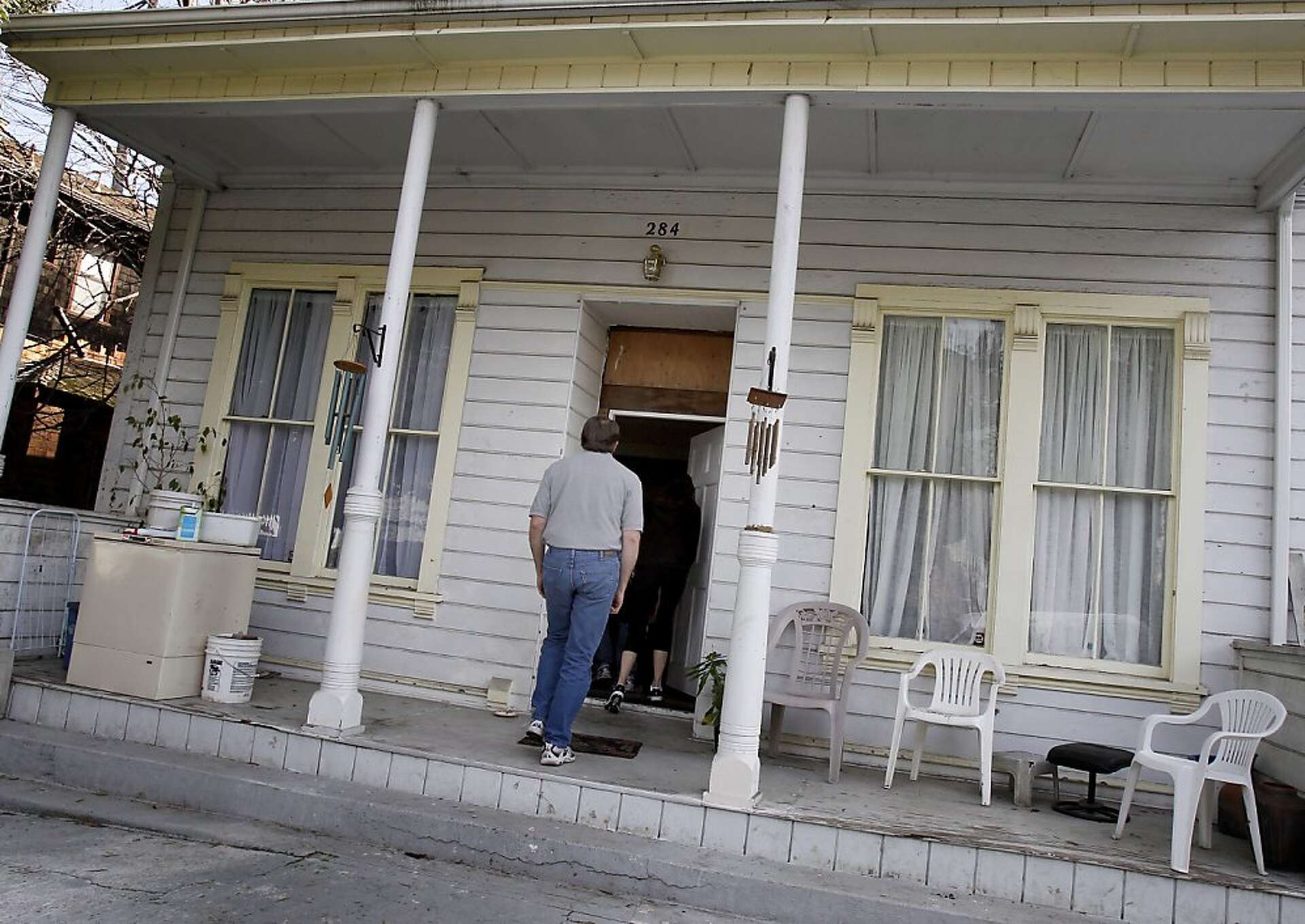 Oakland couple Susan Poff, Robert Kamin mourned