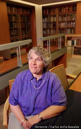 Turning a New Page / Acting city librarian rewriting New Main's ...