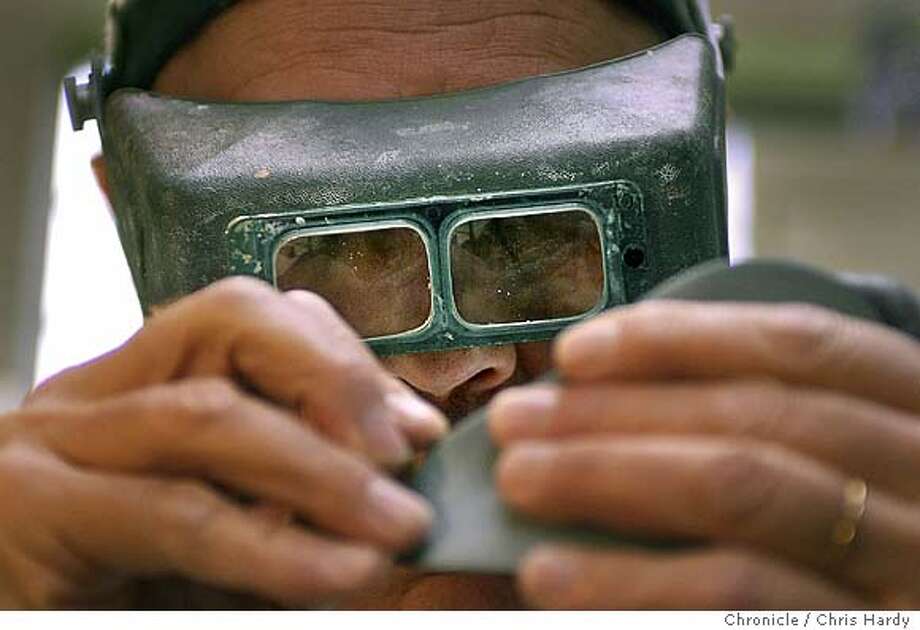 Ron Nagle, 'baron of sculptural intelligence,' works with the groove of ...