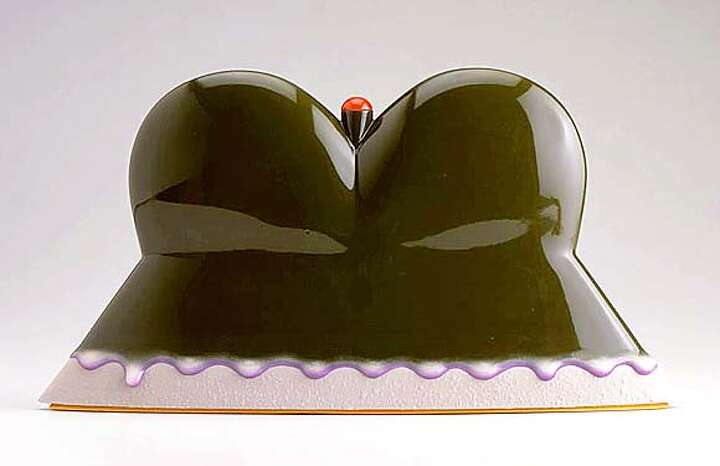 Ron Nagle, 'baron of sculptural intelligence,' works with the groove of ...