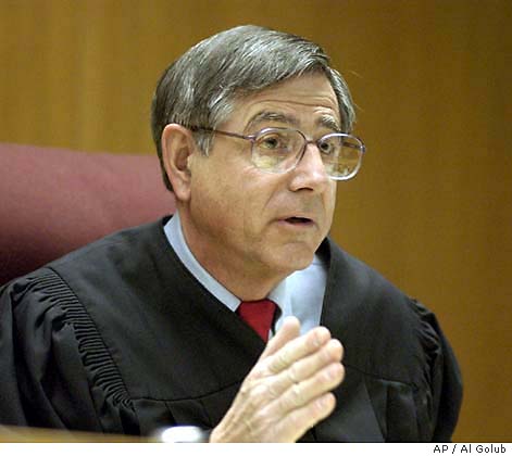 Bay Area counties gird for Peterson trial / High-profile case would ...