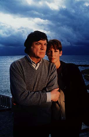 Seductive, sensitive and an amazing actor / Alan Bates knew when to dance