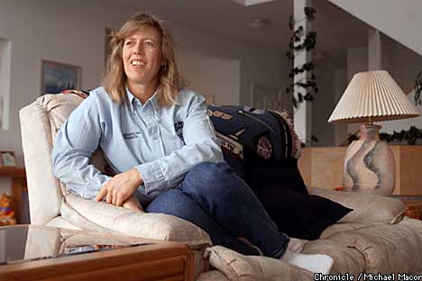 DOWN ANOTHER SLIPPERY SLOPE / Bonny Warner, 39, turns to the bobsled ...