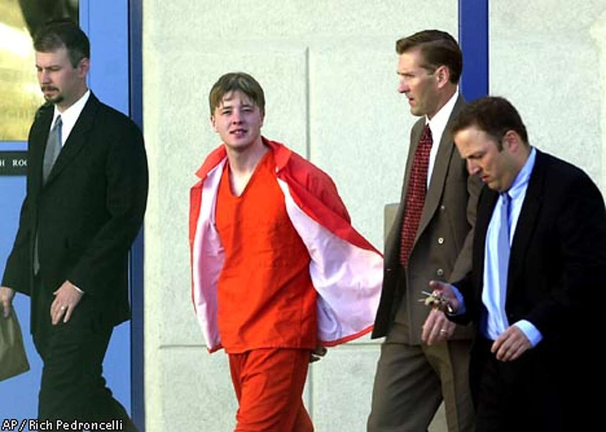 Mailbox bombing suspect arrested / Cell phone call leads to capture ...