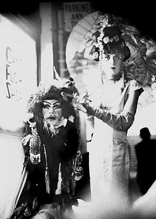 Days of sex, drugs and show tunes / 'The Cockettes' revisits San ...