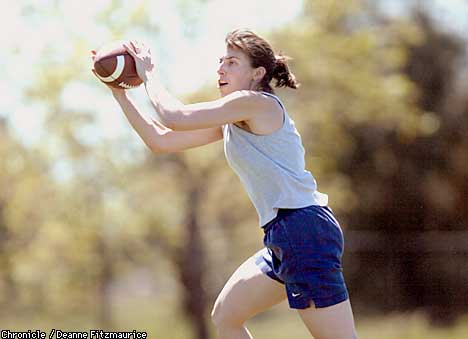 SPORTS / Women line up for football team