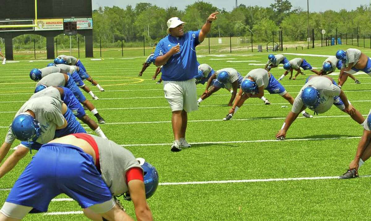 Bowser named interim football coach at West Brook