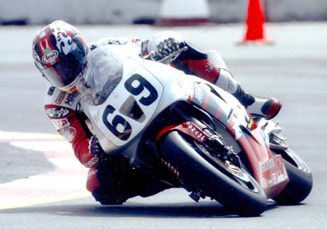 SUPERBIKES / Hayden, Hondas dominate