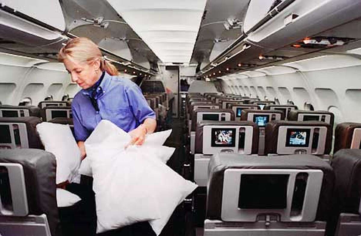 Sky-high IPO / Known for its plush planes and low fares, JetBlue ...