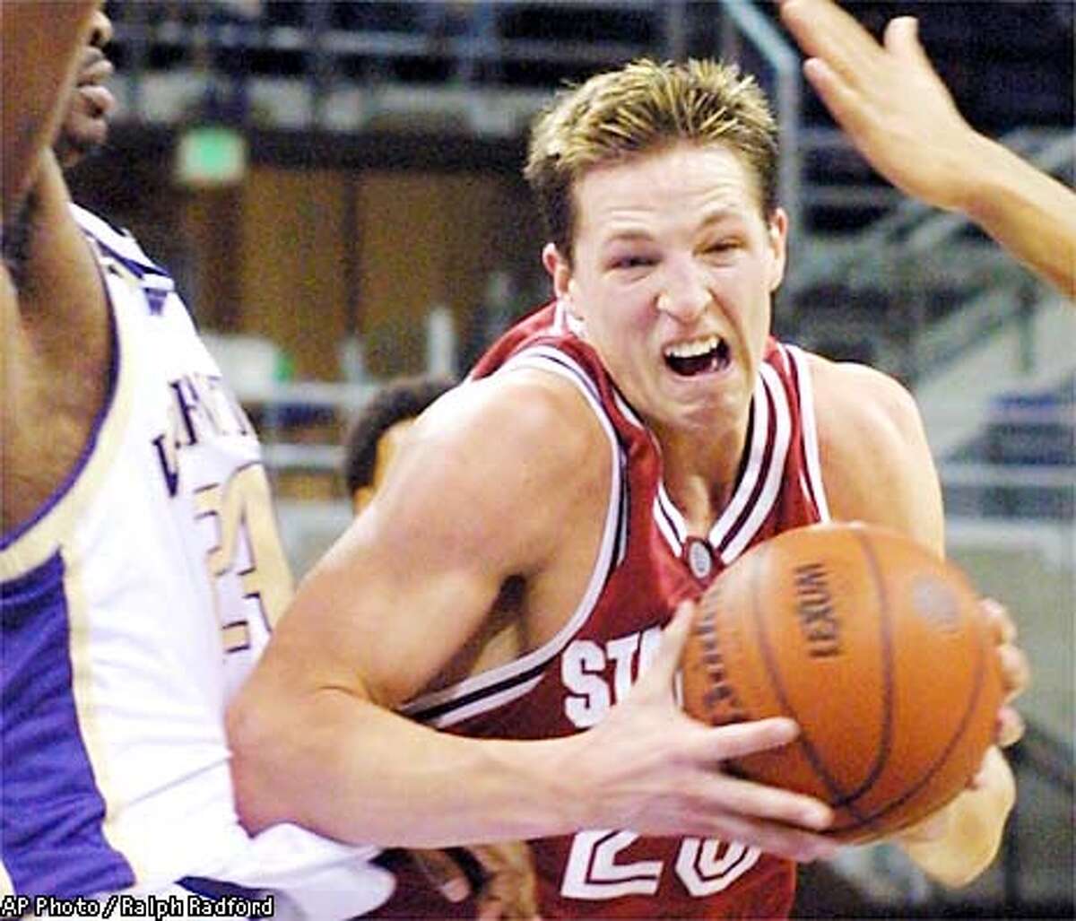 Jacobsen declares for NBA Draft / Stanford star to keep his options open