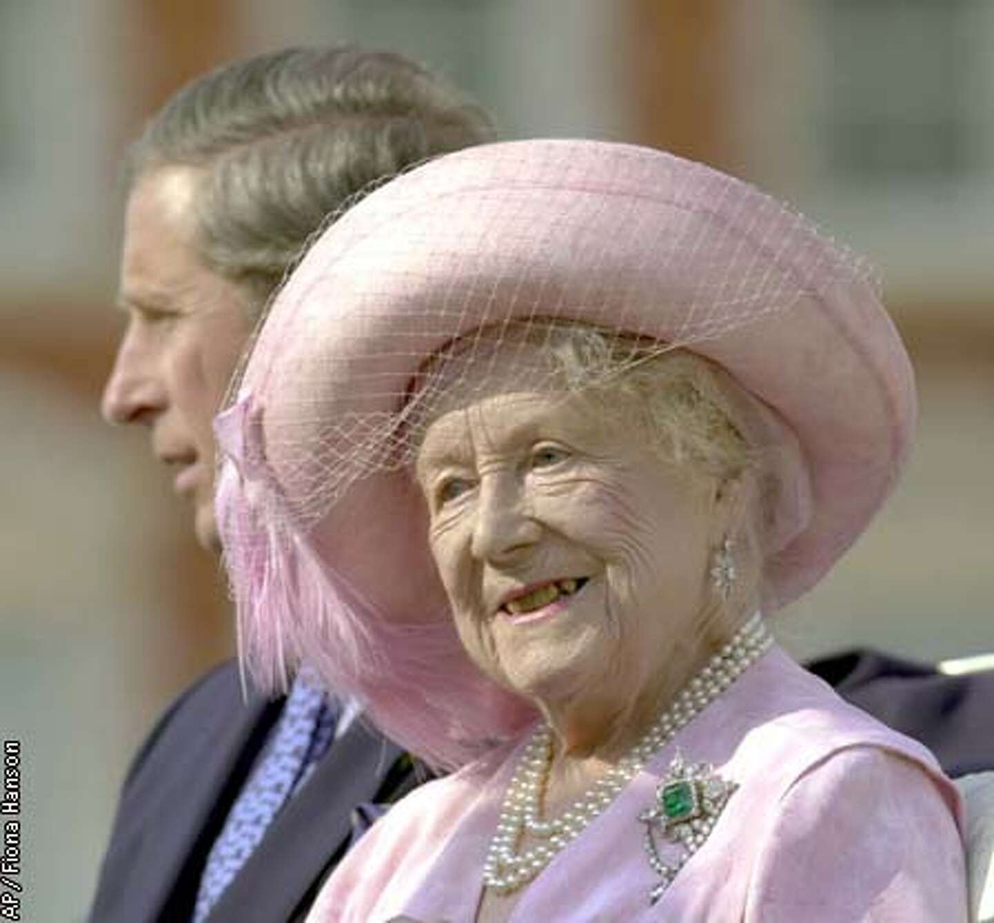THE QUEEN MOTHER / Dead at 101 / Britain mourns Queen Mum / Beloved ...