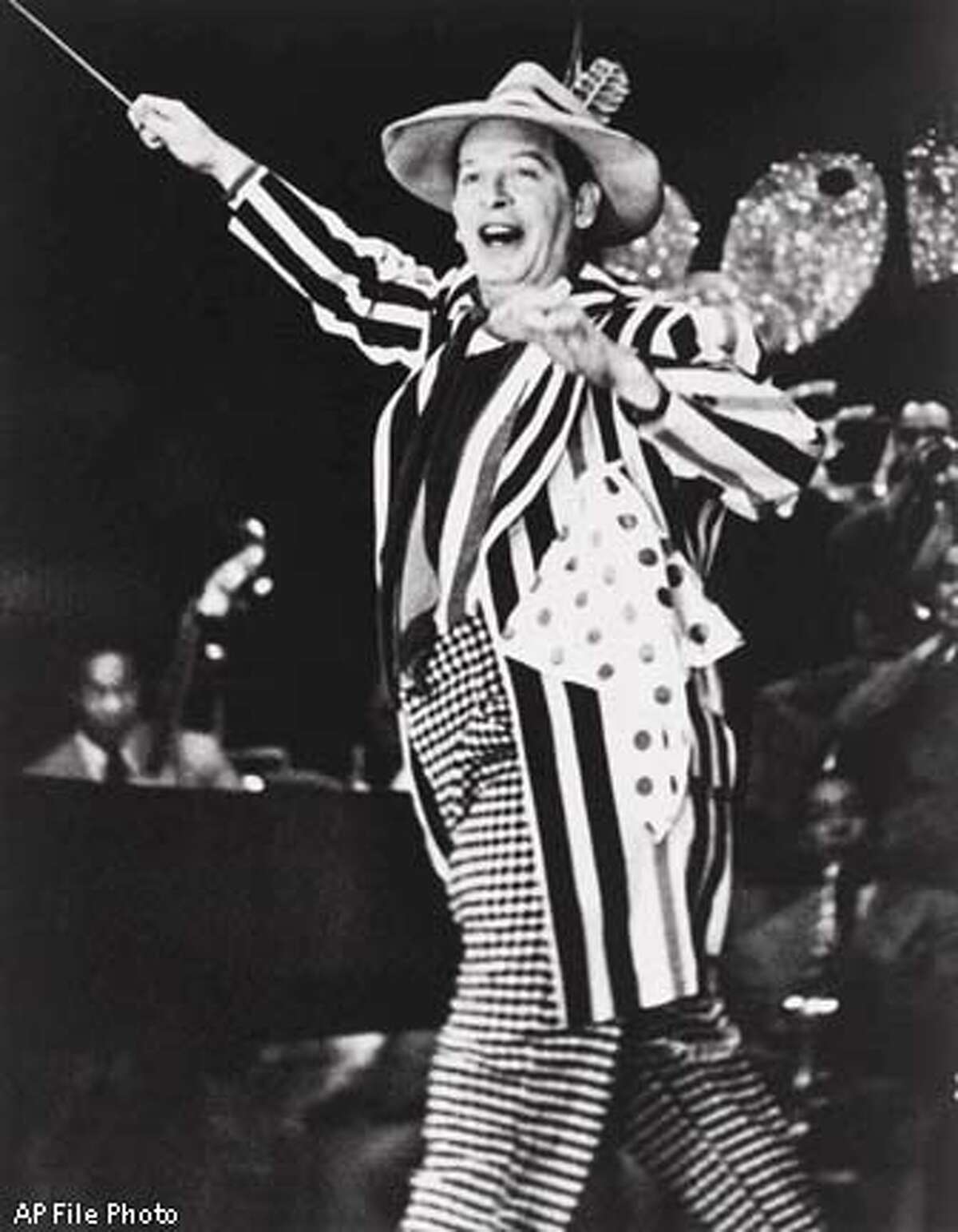 MILTON BERLE 1908-2002 / 'Mr. Television' dies at 93 / Comedian was ...