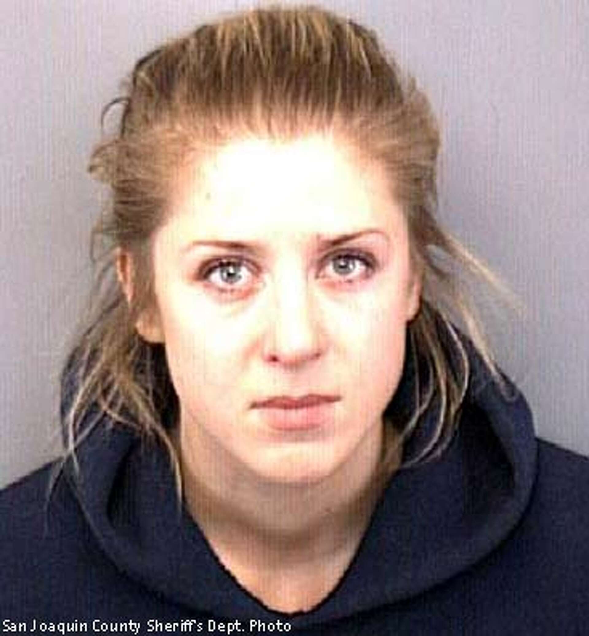 Wife's bizarre confession in poisoning / Secretary also charged in ...