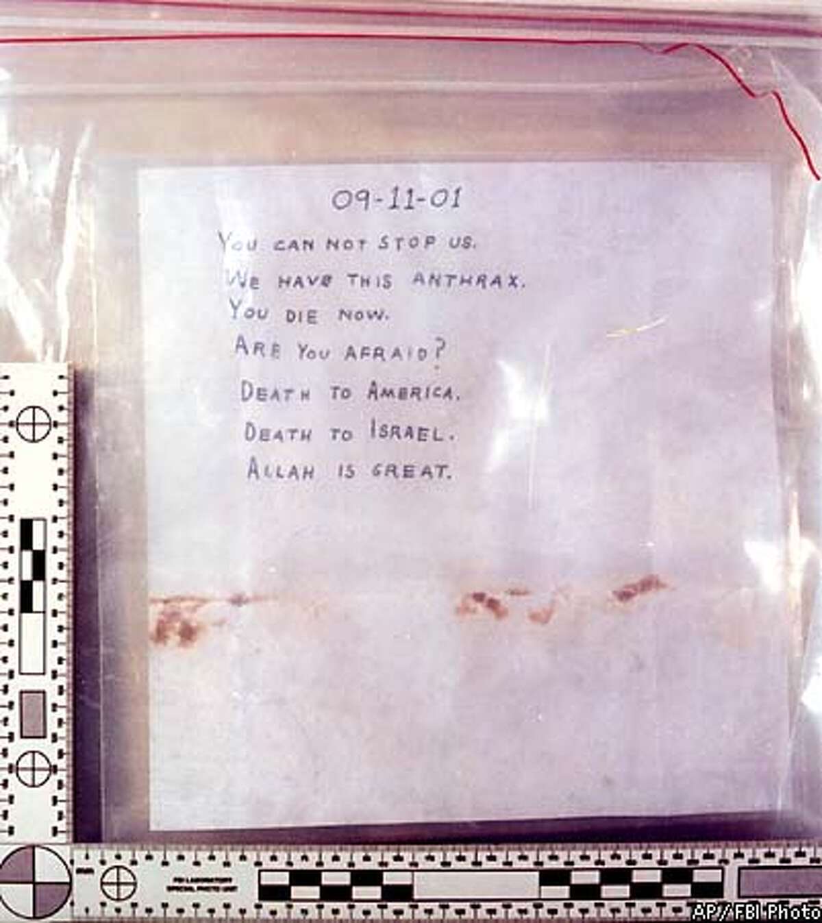 Anthrax scare strikes close to White House / Traces of bacteria ...