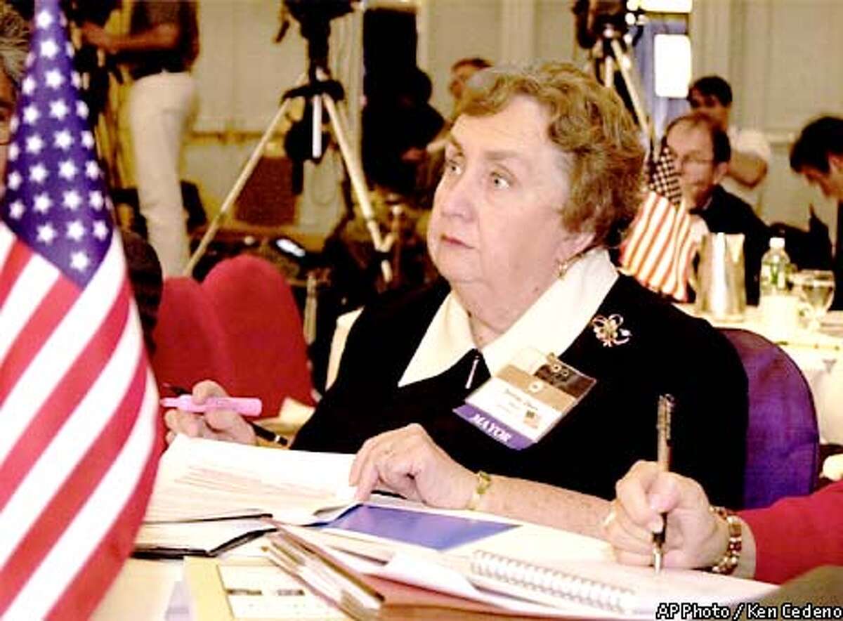 Berkeley politics not an issue at mayors summit / Council called for ...