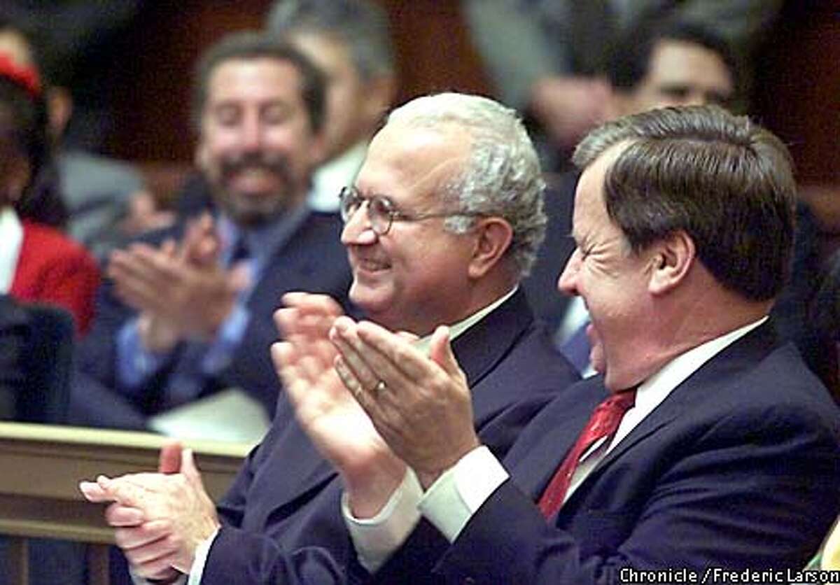 Moreno sworn in to state high court / New justice holds moderate views