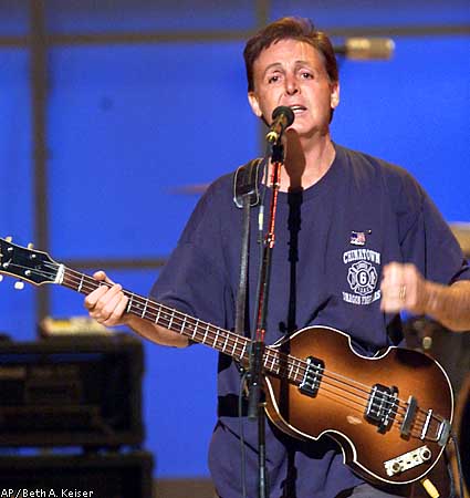 REVIEW / With one voice / Rock's gentry says 'Long live New York'