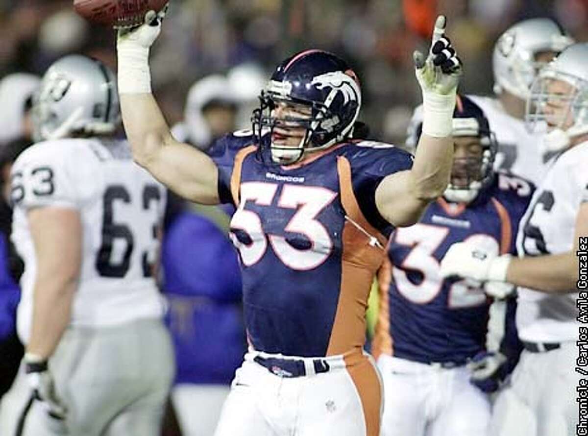 Romanowski fits right in with Raiders / Linebacker says phone call with ...