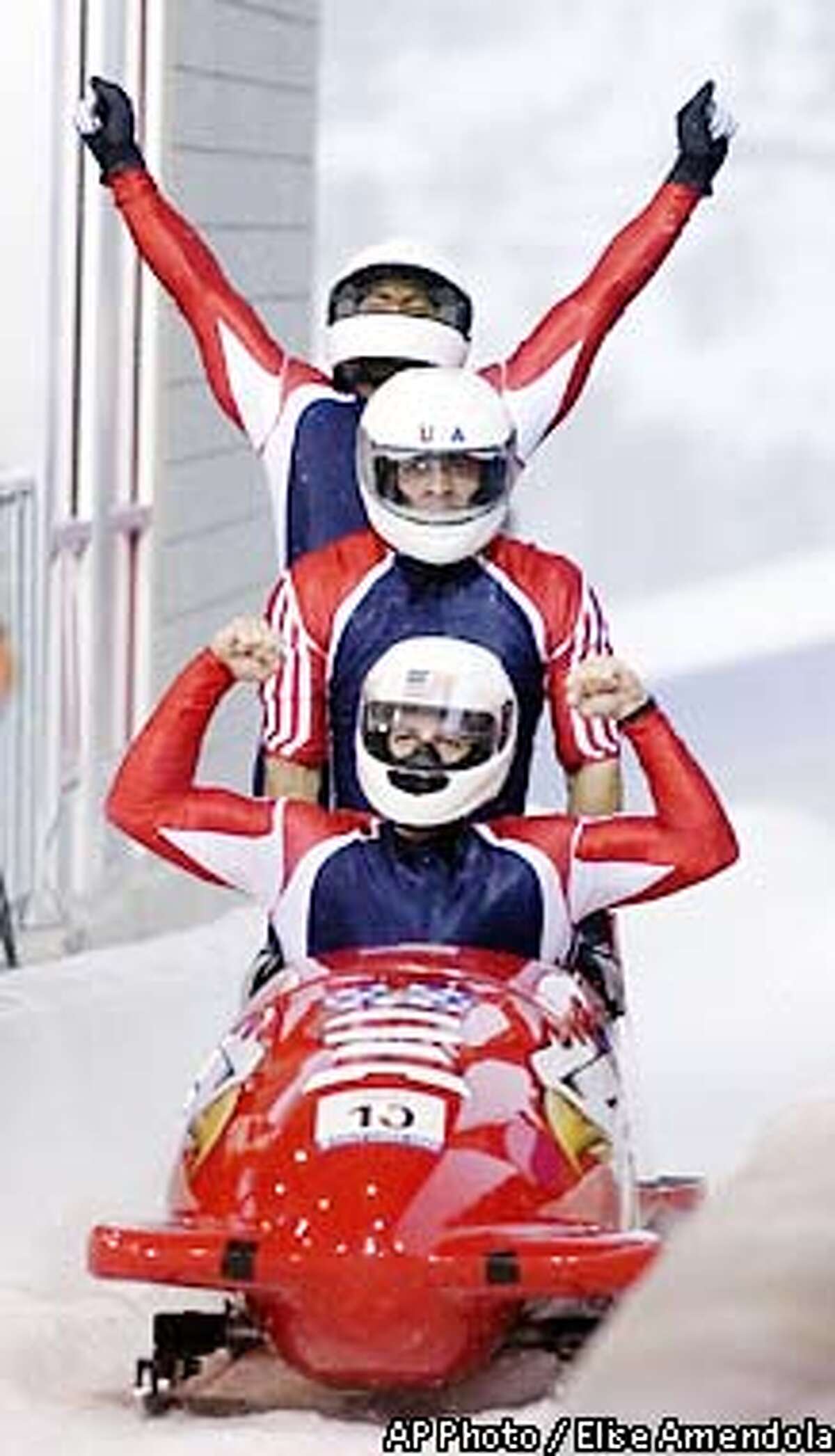 Shimer rewarded in final push / U.S. ends long medal drought