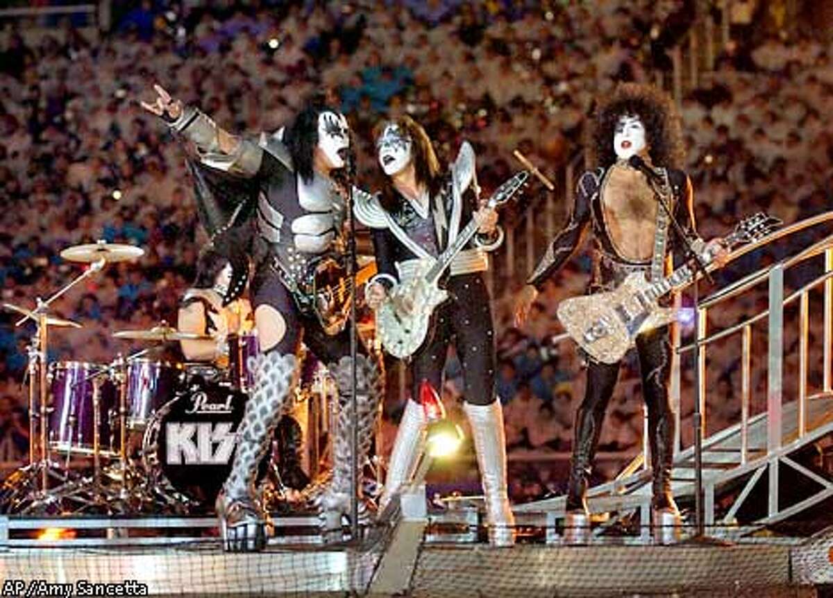 Games end with inspiring display / Pop stars abound -- as do U.S. medalists