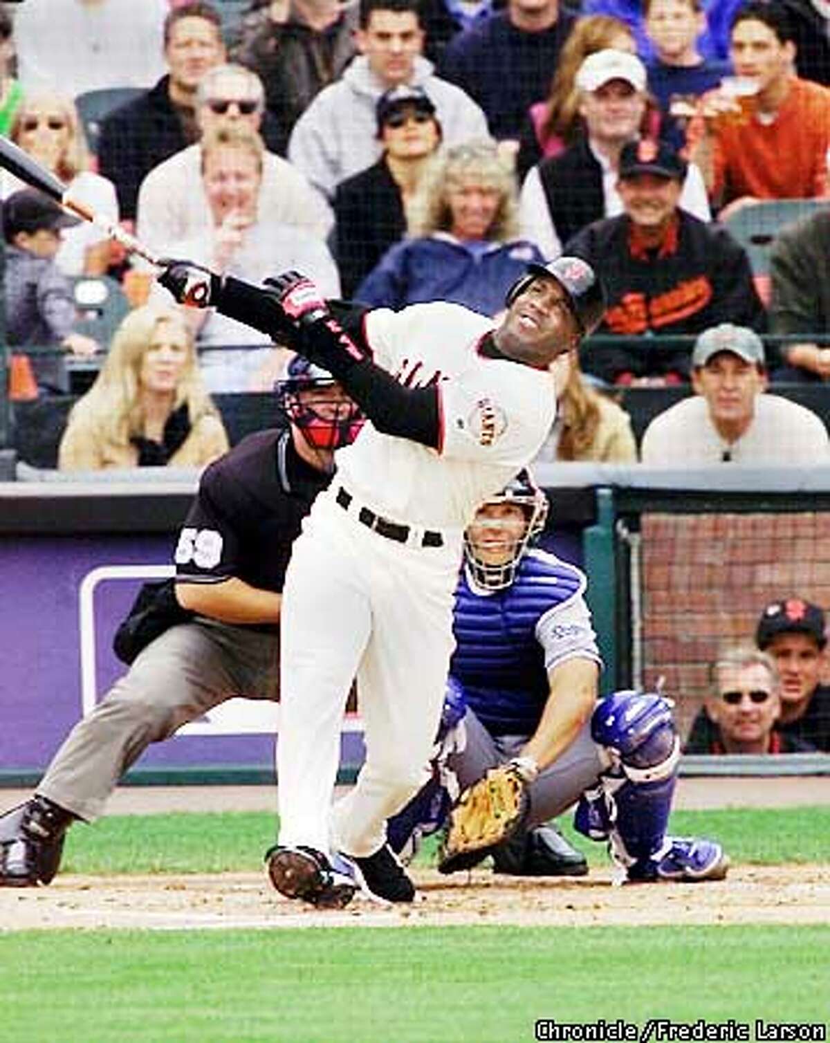 The record hits 73 / Bonds goes deep in season finale