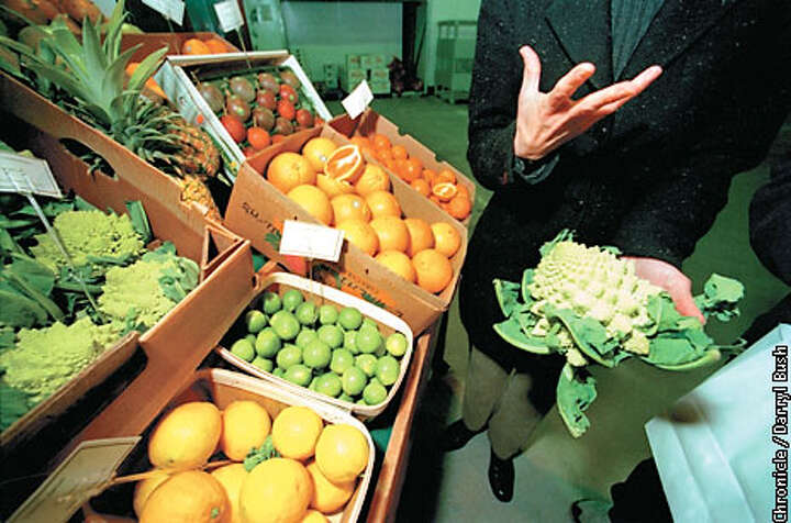 Produce of the Gods / GreenLeaf sells some of the best organic fruits ...